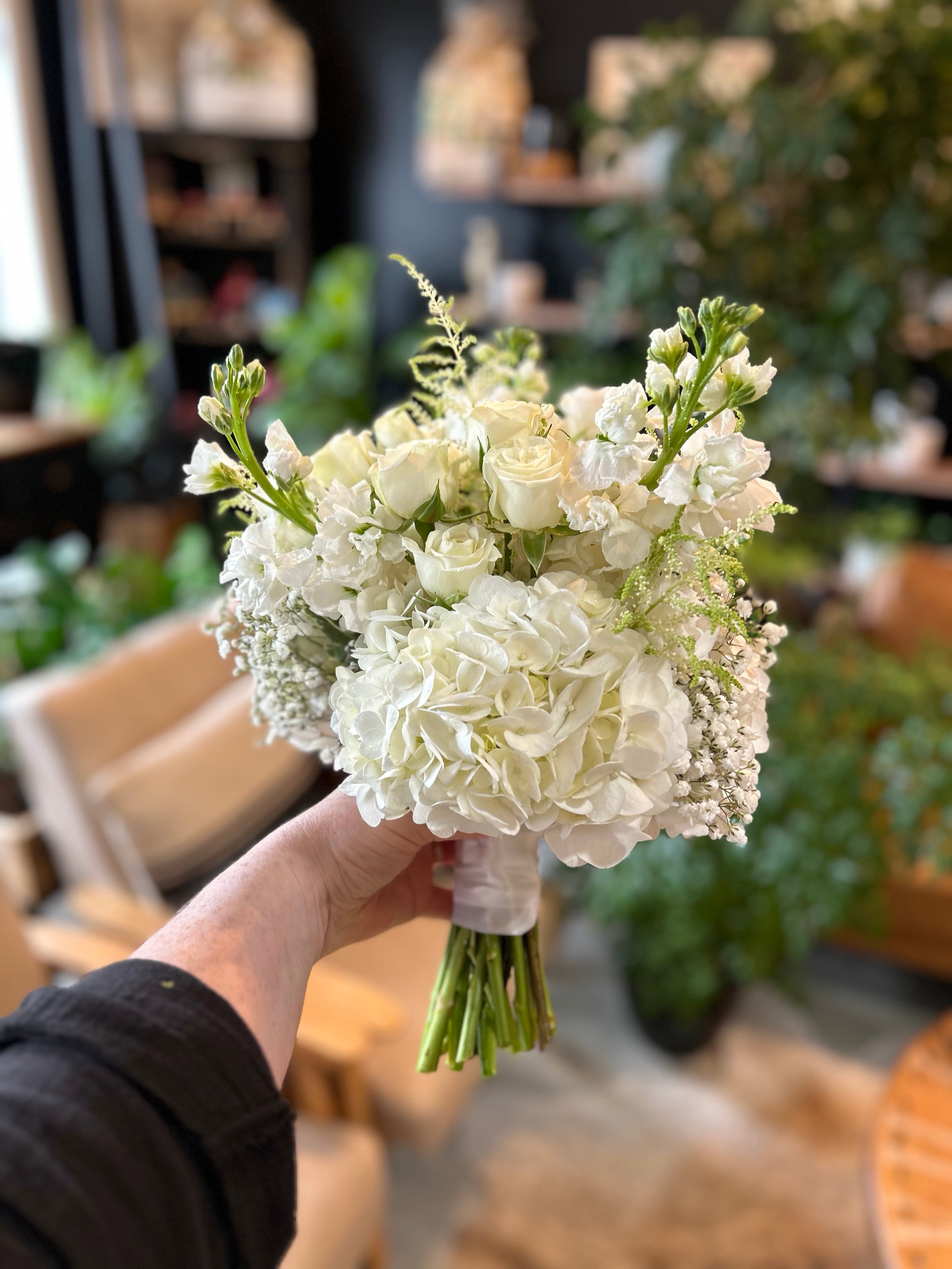 Easy Breezy Wedding Flowers Package – Cottage Country Flowers Inc.
