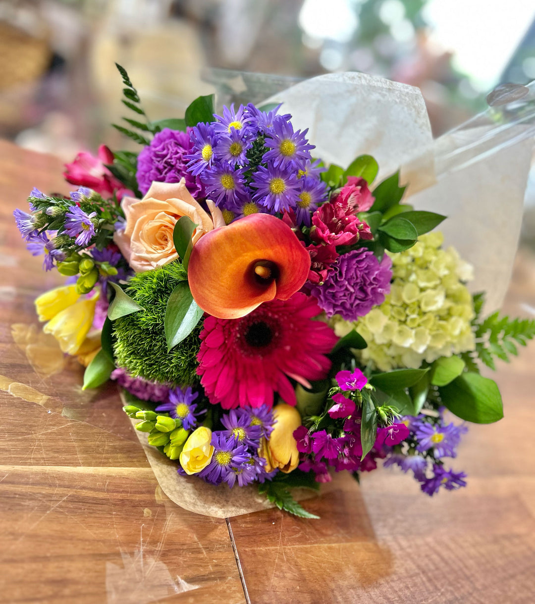 Jewel Tones Cut Bouquet – Cottage Country Flowers Inc.